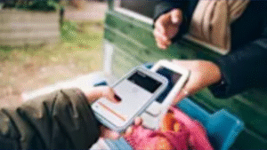 Digital Wallet vs Traditional Bank Account Explained